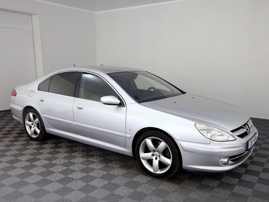 Grey Peugeot 607 2007 in Tallinn, with an engine capacity of 2.70 L and mileage of 209 thousand km for 1199 €, photo 9 on AUTOMOTO.COM.LV