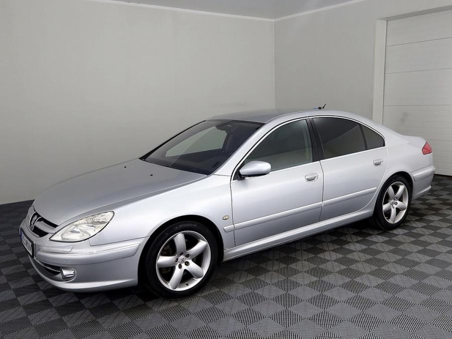 Grey Peugeot 607 2007 in Tallinn, with an engine capacity of 2.70 L and mileage of 209 thousand km for 1199 €, photo 10 on AUTOMOTO.COM.LV