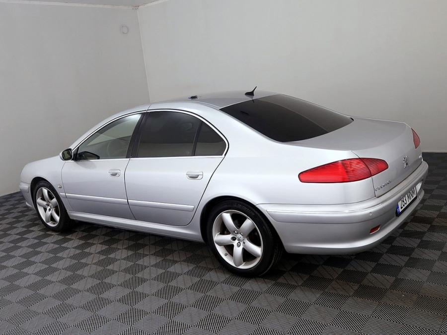 Grey Peugeot 607 2007 in Tallinn, with an engine capacity of 2.70 L and mileage of 209 thousand km for 1199 €, photo 12 on AUTOMOTO.COM.LV