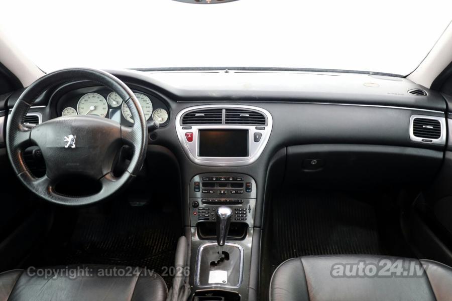 Grey Peugeot 607 2008 in Tallinn, with an engine capacity of 2.70 L and mileage of 199 thousand km for 899 €, photo 6 on AUTOMOTO.COM.LV