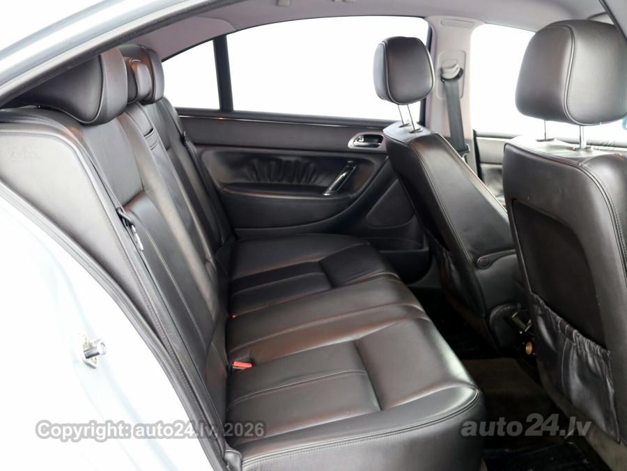 Grey Peugeot 607 2010 in Tallinn, with an engine capacity of 2.70 L and mileage of 273 thousand km for 999 €, photo 8 on AUTOMOTO.COM.LV