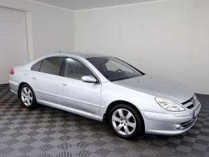 Pelēks Peugeot 607 2010 Tallina, ar dzinēja tilpumu 2.70 L un nobraukumu 273 tūkst. km par 899 €, foto 1 vietnē AUTOMOTO.COM.LV
