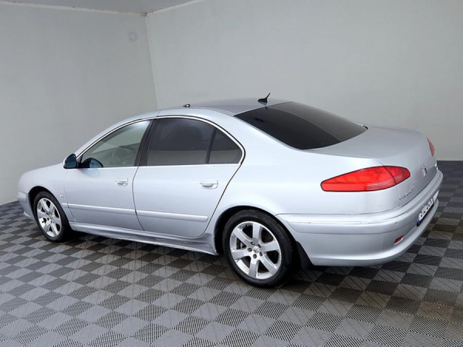 Pelēks Peugeot 607 2010 Tallina, ar dzinēja tilpumu 2.70 L un nobraukumu 273 tūkst. km par 799 €, foto 5 vietnē AUTOMOTO.COM.LV