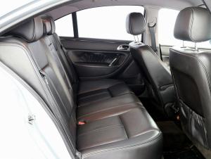 Pelēks Peugeot 607 2010 Tallina, ar dzinēja tilpumu 2.70 L un nobraukumu 273 tūkst. km par 799 €, foto 8 vietnē AUTOMOTO.COM.LV