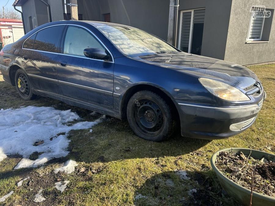 Peugeot 607 2000 in Varena, with an engine capacity of 2.20 L and mileage of 365 thousand km for 500 €, photo 2 on AUTOMOTO.COM.LV