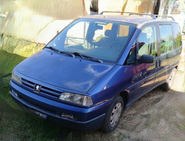 Blue Peugeot 806 1997 in Klaipeda, with an engine capacity of 2.00 L and mileage of 450 thousand km for 750 €, photo 3 on AUTOMOTO.COM.LV