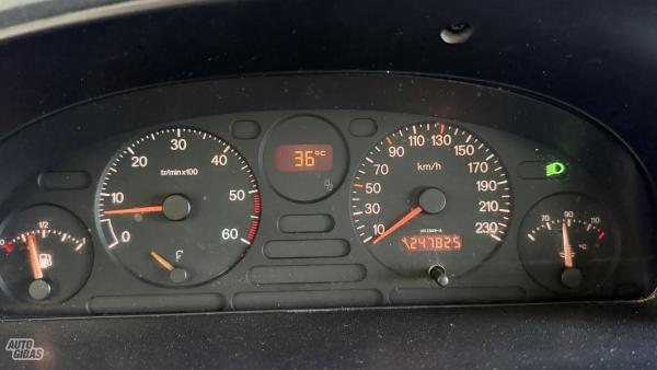 Peugeot 806 2001 Kauņa, ar dzinēja tilpumu 2.00 L un nobraukumu 248 tūkst. km par 2150 €, foto 8 vietnē AUTOMOTO.COM.LV
