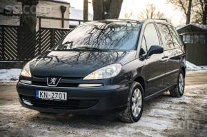 Black Peugeot 807 2004 in Riga, with an engine capacity of 2.20 L and mileage of 0 thousand km for 990 €, photo  on AUTOMOTO.COM.LV