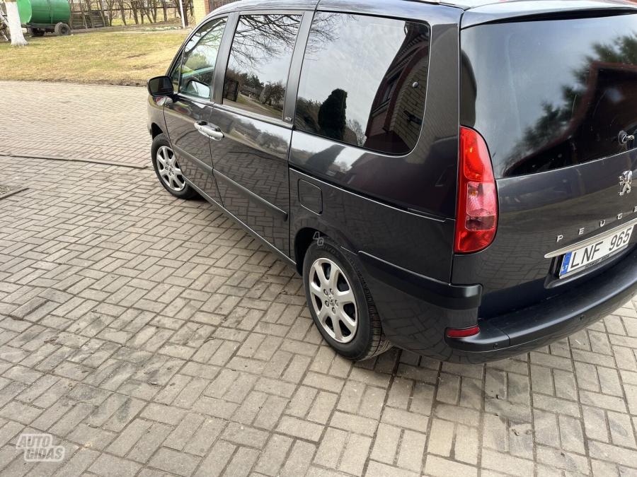 Melns Peugeot 807 2007 Šauļi, ar dzinēja tilpumu 2.00 L un nobraukumu 305 tūkst. km par 1700 €, foto 2 vietnē AUTOMOTO.COM.LV