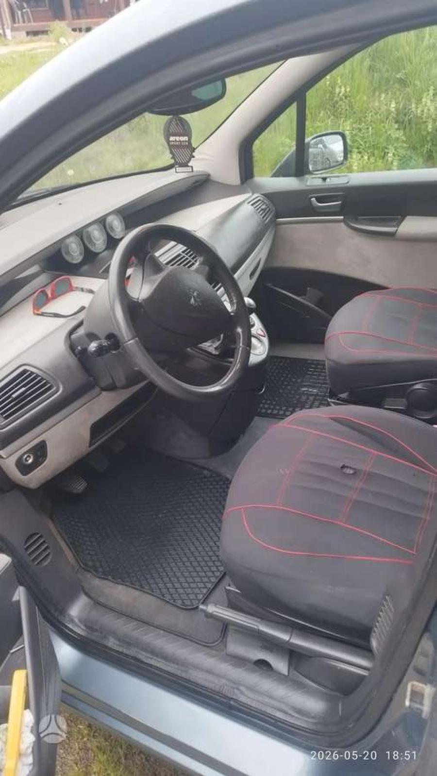 Blue Peugeot 807 2007 in Ignalina, with an engine capacity of 2.00 L and mileage of 250 thousand km for 1500 €, photo 12 on AUTOMOTO.COM.LV