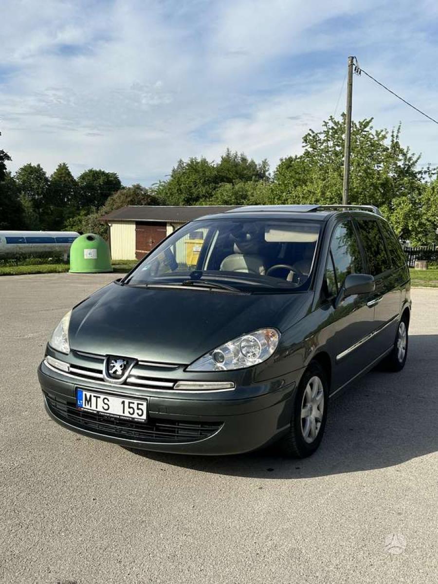 Green Peugeot 807 2008 in Pasvalys, with an engine capacity of 2.18 L and mileage of 426 thousand km for 3200 €, photo 1 on AUTOMOTO.COM.LV