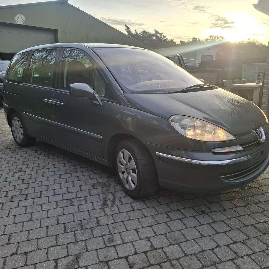 Zaļš Peugeot 807 2009 Pakruojis, ar dzinēja tilpumu 2.00 L un nobraukumu 211 tūkst. km par 1950 €, foto 1 vietnē AUTOMOTO.COM.LV