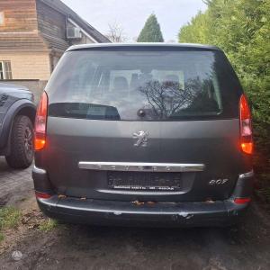 Zaļš Peugeot 807 2009 Pakruojis, ar dzinēja tilpumu 2.00 L un nobraukumu 211 tūkst. km par 1950 €, foto 10 vietnē AUTOMOTO.COM.LV