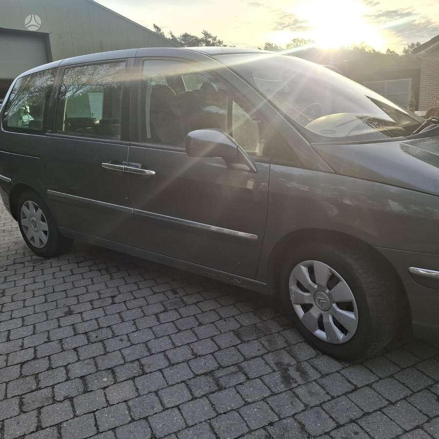 Zaļš Peugeot 807 2009 Pakruojis, ar dzinēja tilpumu 2.00 L un nobraukumu 211 tūkst. km par 1950 €, foto 17 vietnē AUTOMOTO.COM.LV