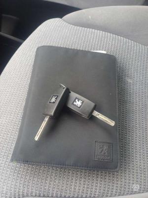 Zaļš Peugeot 807 2009 Panevēža, ar dzinēja tilpumu 2.00 L un nobraukumu 211 tūkst. km par 3250 €, foto 19 vietnē AUTOMOTO.COM.LV