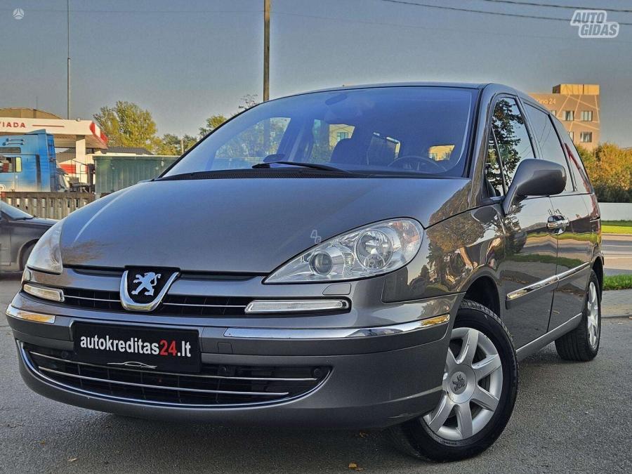 Green Peugeot 807 2011 in Siauliai, with an engine capacity of 2.00 L and mileage of 277 thousand km for 4550 €, photo 4 on AUTOMOTO.COM.LV