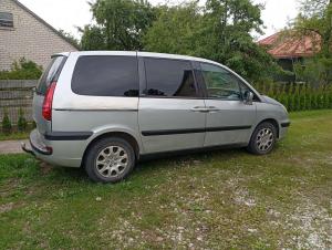 Grey Peugeot 807 2003 in Jurbarkas, with an engine capacity of 2.00 L and mileage of 378 thousand km for 650 €, photo 10 on AUTOMOTO.COM.LV