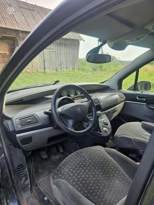 Pelēks Peugeot 807 2005 Kelmė, ar dzinēja tilpumu 2.00 L un nobraukumu 334 tūkst. km par 450 €, foto 4 vietnē AUTOMOTO.COM.LV
