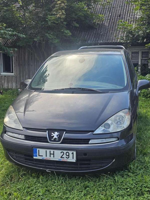 Pelēks Peugeot 807 2005 Kelmė, ar dzinēja tilpumu 2.00 L un nobraukumu 334 tūkst. km par 450 €, foto 5 vietnē AUTOMOTO.COM.LV