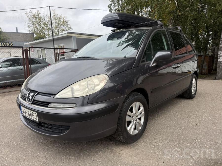 Pelēks Peugeot 807 2005 Rīga, ar dzinēja tilpumu 2.20 L un nobraukumu 320 tūkst. km par 1680 €, foto 1 vietnē AUTOMOTO.COM.LV