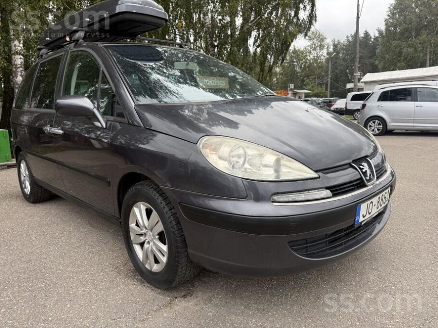 Pelēks Peugeot 807 2005 Rīga, ar dzinēja tilpumu 2.20 L un nobraukumu 320 tūkst. km par 1680 €, foto 3 vietnē AUTOMOTO.COM.LV