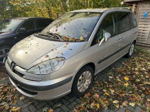 Pelēks Peugeot 807 2007 Klaipėda, ar dzinēja tilpumu 2.00 L un nobraukumu 243 tūkst. km par 1999 €, foto 5 vietnē AUTOMOTO.COM.LV
