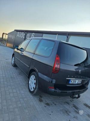 Pelēks Peugeot 807 2007 Kauņa, ar dzinēja tilpumu 2.00 L un nobraukumu 344 tūkst. km par 1150 €, foto 5 vietnē AUTOMOTO.COM.LV