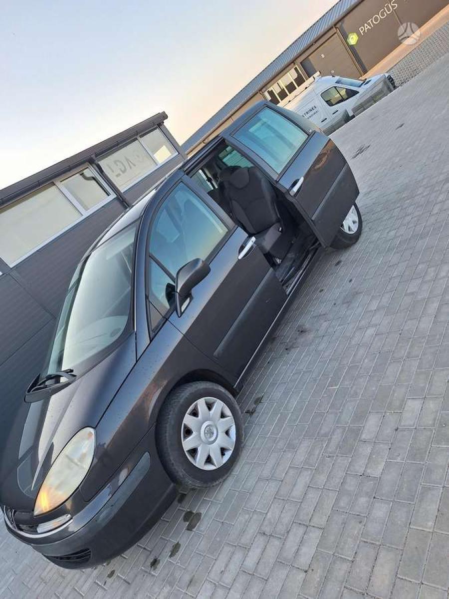 Pelēks Peugeot 807 2007 Kauņa, ar dzinēja tilpumu 2.00 L un nobraukumu 344 tūkst. km par 1150 €, foto 9 vietnē AUTOMOTO.COM.LV