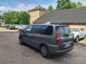 Серый Пежо 807 2010 в Даугавпилс, объемом двигателя 2.00 л и пробегом 0 тыс. км за 3650 €, фото 11 на AUTOMOTO.COM.LV