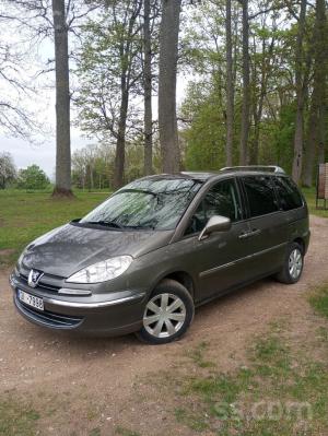 Pelēks Peugeot 807 2010 Rīga, ar dzinēja tilpumu 2.00 L un nobraukumu 0 tūkst. km par 3250 €, foto  vietnē AUTOMOTO.COM.LV