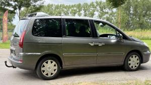 Pelēks Peugeot 807 2011 Panevēža, ar dzinēja tilpumu 2.00 L un nobraukumu 330 tūkst. km par 3200 €, foto 8 vietnē AUTOMOTO.COM.LV