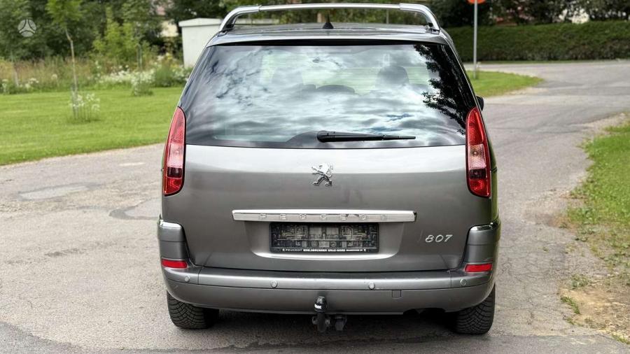Pelēks Peugeot 807 2011 Panevēža, ar dzinēja tilpumu 2.00 L un nobraukumu 330 tūkst. km par 3200 €, foto 10 vietnē AUTOMOTO.COM.LV