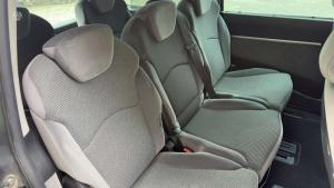 Pelēks Peugeot 807 2011 Panevēža, ar dzinēja tilpumu 2.00 L un nobraukumu 330 tūkst. km par 3200 €, foto 15 vietnē AUTOMOTO.COM.LV