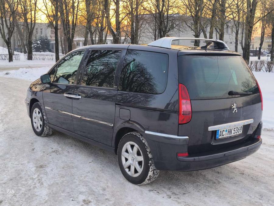 Pelēks Peugeot 807 2012 Kauņa, ar dzinēja tilpumu 2.00 L un nobraukumu 278 tūkst. km par 3750 €, foto 3 vietnē AUTOMOTO.COM.LV