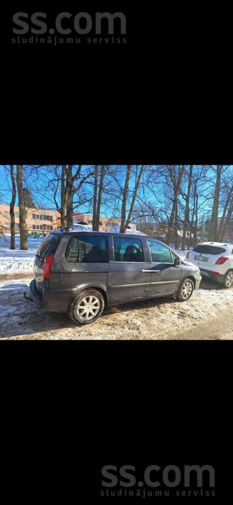 Grey Peugeot 807 2024 in Riga, with an engine capacity of 2.20 L and mileage of 316 thousand km for 1500 €, photo 4 on AUTOMOTO.COM.LV