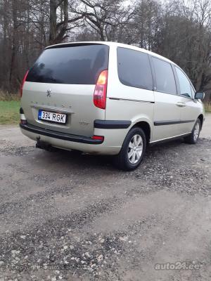 Grey Peugeot 807 2005 in Tallinn, with an engine capacity of 2.00 L and mileage of 390 thousand km for 2222 €, photo 2 on AUTOMOTO.COM.LV