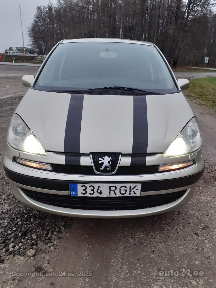 Grey Peugeot 807 2005 in Tallinn, with an engine capacity of 2.00 L and mileage of 390 thousand km for 2222 €, photo 6 on AUTOMOTO.COM.LV