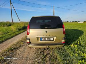Pelēks Peugeot 807 2005 Viljandi, ar dzinēja tilpumu 2.00 L un nobraukumu 391 tūkst. km par 1499 €, foto 4 vietnē AUTOMOTO.COM.LV