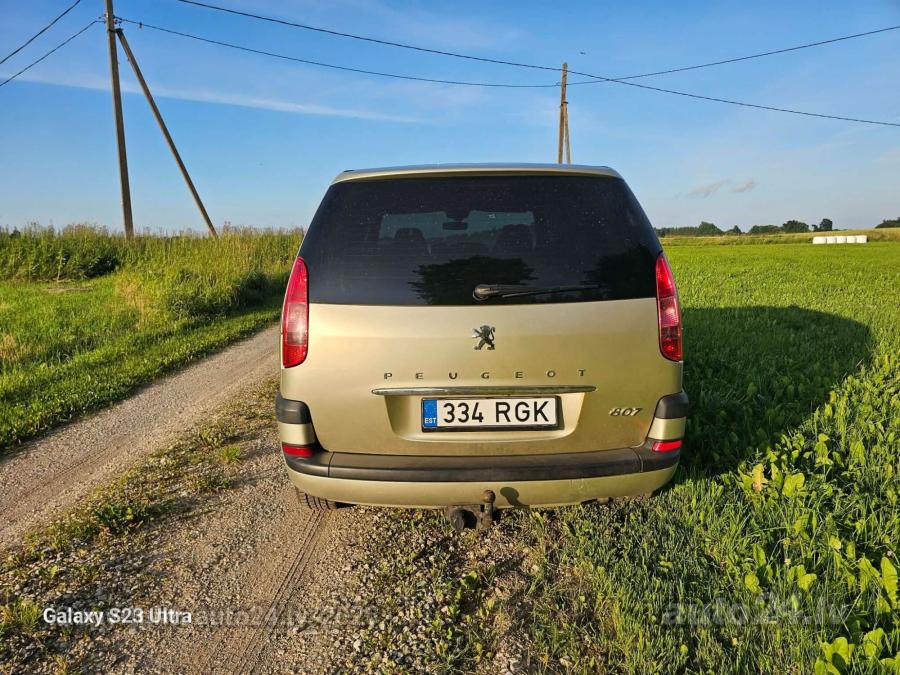Pelēks Peugeot 807 2005 Viljandi, ar dzinēja tilpumu 2.00 L un nobraukumu 391 tūkst. km par 1499 €, foto 4 vietnē AUTOMOTO.COM.LV