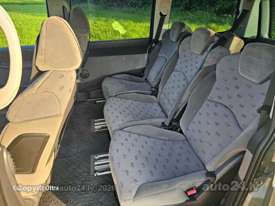 Pelēks Peugeot 807 2005 Viljandi, ar dzinēja tilpumu 2.00 L un nobraukumu 391 tūkst. km par 1499 €, foto 7 vietnē AUTOMOTO.COM.LV