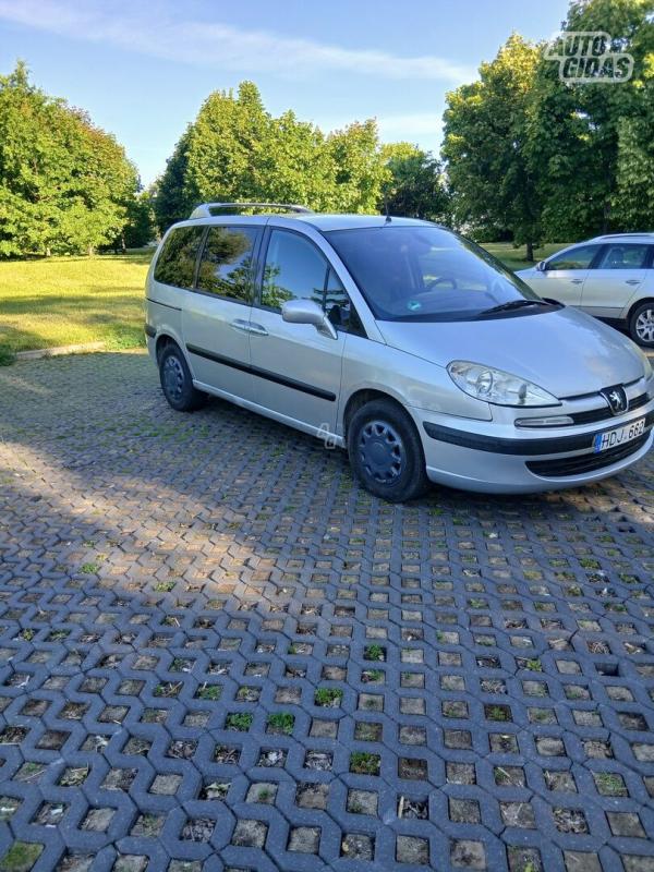 Peugeot 807 2003 Panevēža, ar dzinēja tilpumu 2.20 L un nobraukumu 320 tūkst. km par 670 €, foto 2 vietnē AUTOMOTO.COM.LV