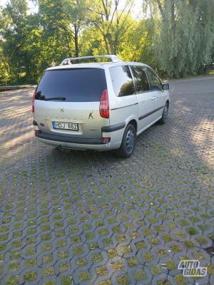 Пежо 807 2003 в Паневежис, объемом двигателя 2.20 л и пробегом 320 тыс. км за 670 €, фото 5 на AUTOMOTO.COM.LV