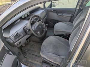 Peugeot 807 2004 in Jelgava, with an engine capacity of 2.00 L and mileage of 152 thousand km for 1700 €, photo 7 on AUTOMOTO.COM.LV
