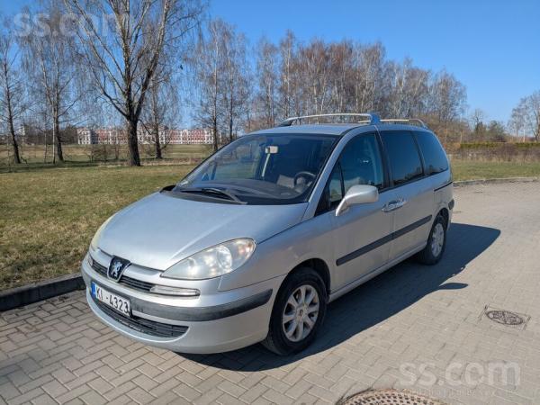 Peugeot 807 2004 in Jelgava, with an engine capacity of 2.00 L and mileage of 152 thousand km for 1400 €, photo 2 on AUTOMOTO.COM.LV