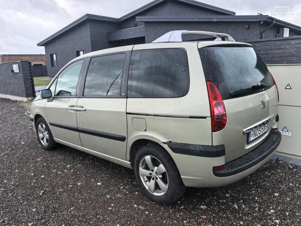 Peugeot 807 2008 Tauragė, ar dzinēja tilpumu 2.00 L un nobraukumu 198 tūkst. km par 1900 €, foto 3 vietnē AUTOMOTO.COM.LV