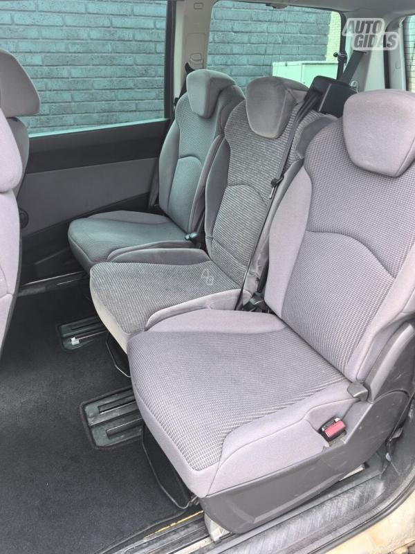 Peugeot 807 2008 Tauragė, ar dzinēja tilpumu 2.00 L un nobraukumu 198 tūkst. km par 1900 €, foto 8 vietnē AUTOMOTO.COM.LV