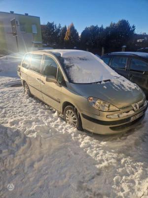 Yellow Peugeot 807 2004 in Kaunas, with an engine capacity of 2.18 L and mileage of 310 thousand km for 900 €, photo 4 on AUTOMOTO.COM.LV