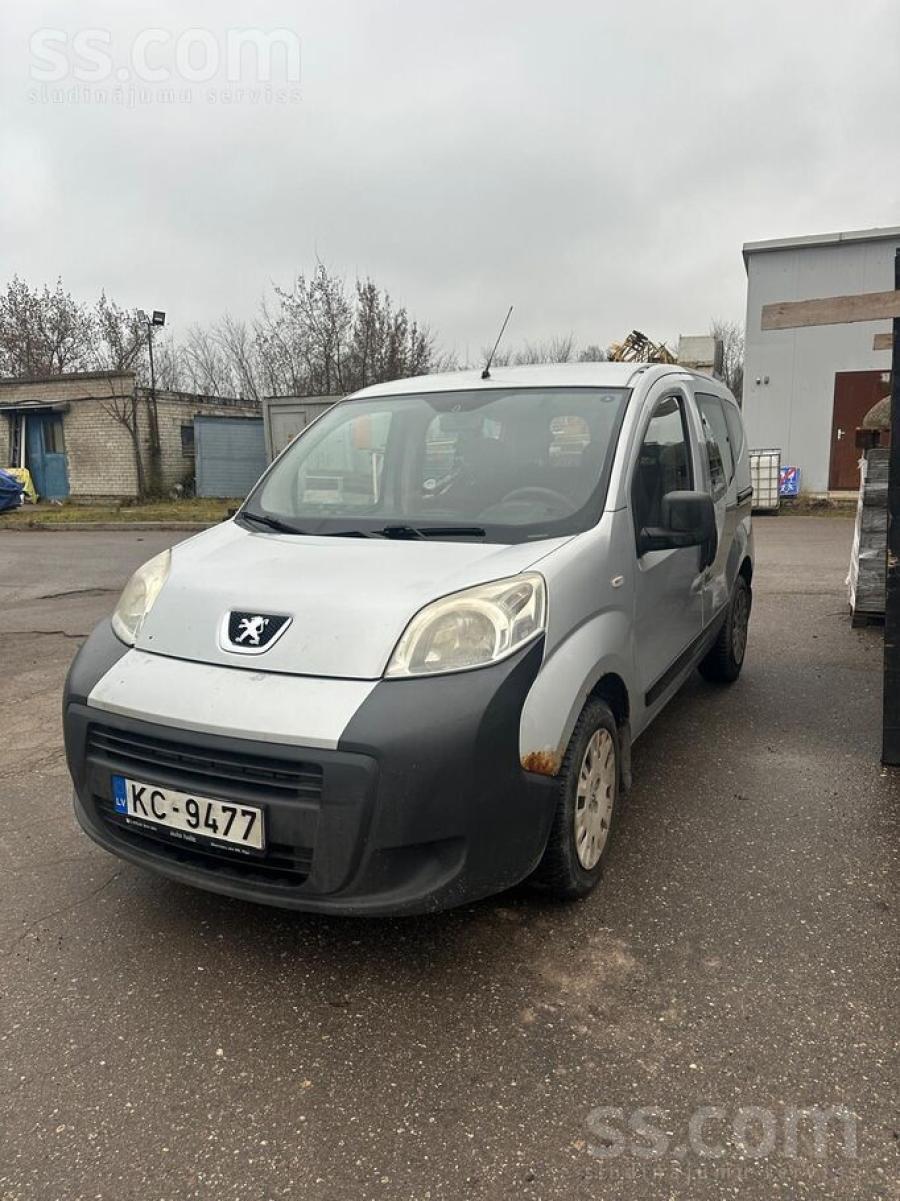 Grey Peugeot Bipper 2013 in Riga, with an engine capacity of 1.30 L and mileage of 254 thousand km for 900 €, photo 4 on AUTOMOTO.COM.LV