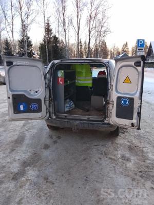Grey Peugeot Bipper 2008 in Riga, with an engine capacity of 1.40 L and mileage of 224 thousand km for 1800 €, photo 5 on AUTOMOTO.COM.LV