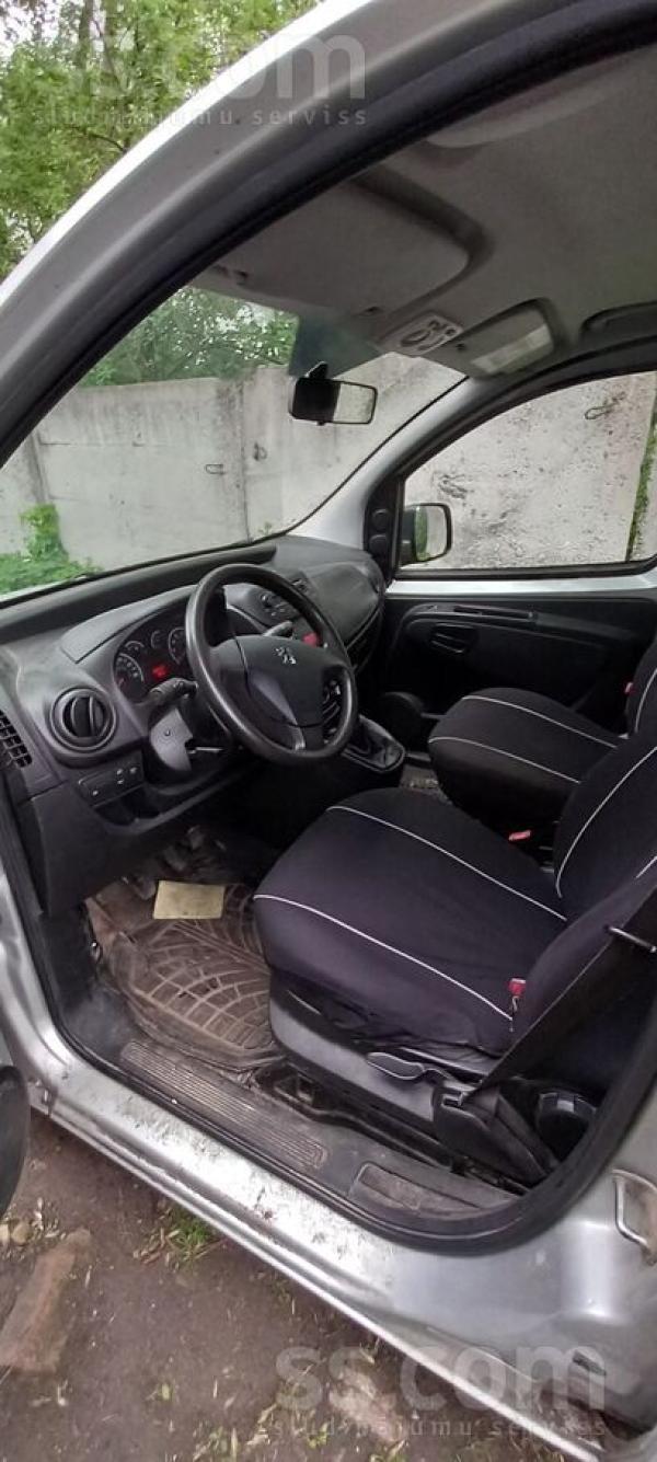 Pelēks Peugeot Bipper 2013 Rīga, ar dzinēja tilpumu 1.30 L un nobraukumu 258 tūkst. km par 900 €, foto 5 vietnē AUTOMOTO.COM.LV